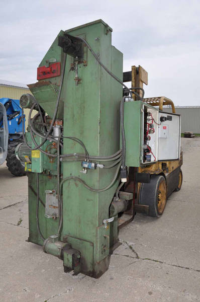 Used Goff 1224 SP 1224 Spinner Hanger Shot Blast Machine For Sale DCM-3963